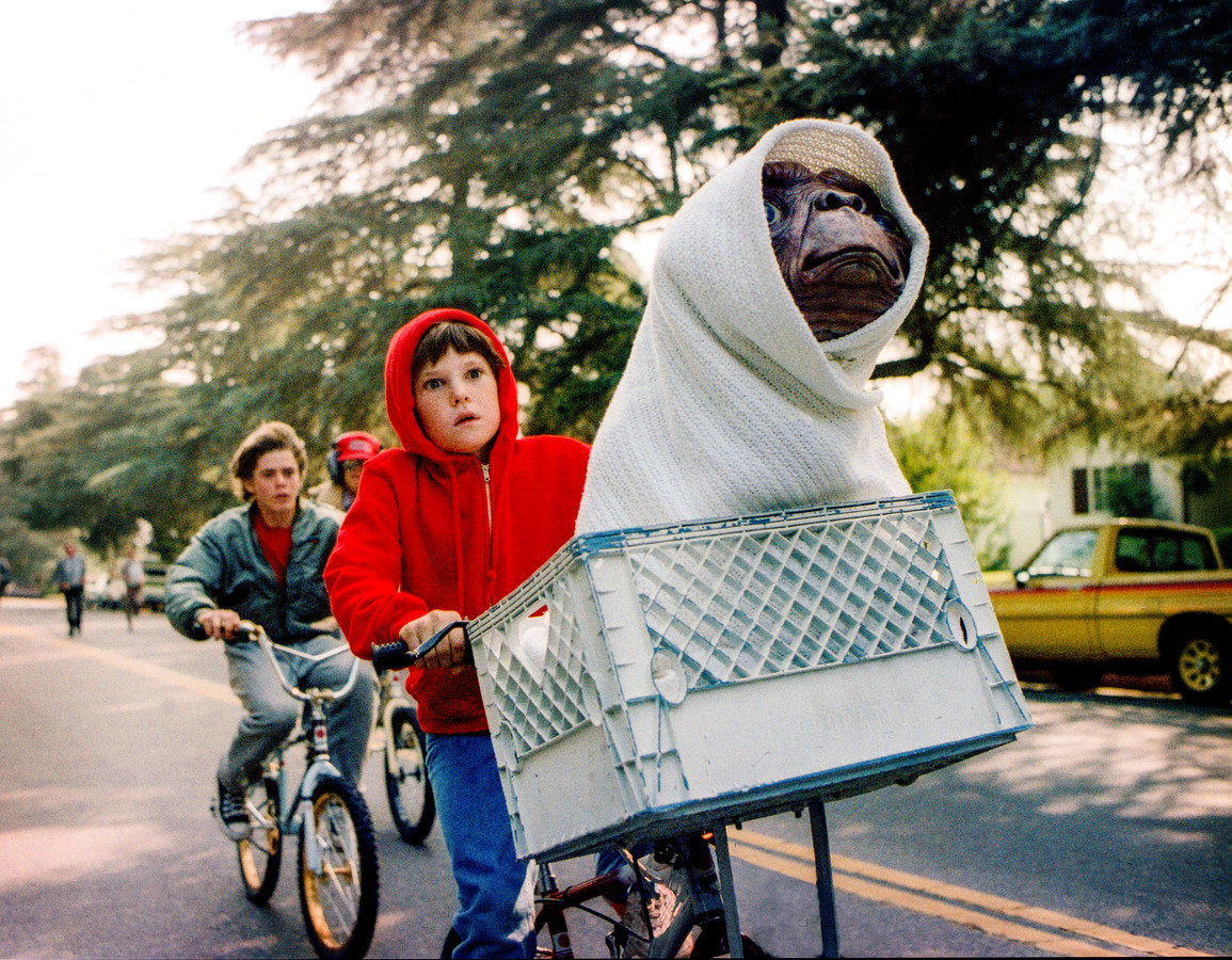 E.T.-acteur Henry Thomas blikt eerlijk terug op filmklassieker: ‘Het ...