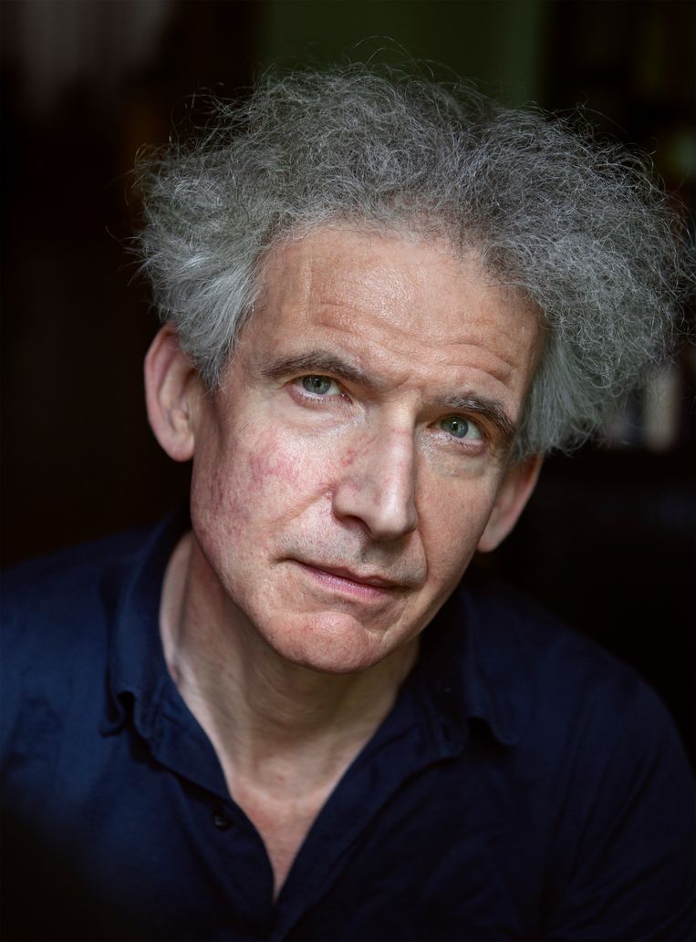 De voetbalgedichten van Nachoem Wijnberg zijn niet bedoeld om voetbal ...