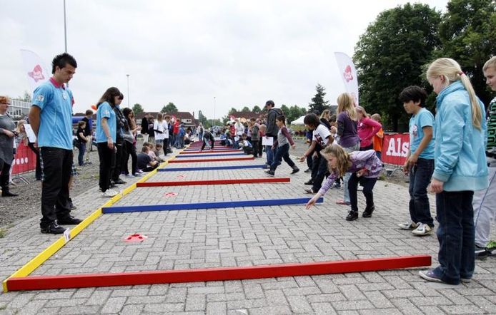 Burhan Mutlu (12) kampioen knikkeren | Deventer | destentor.nl