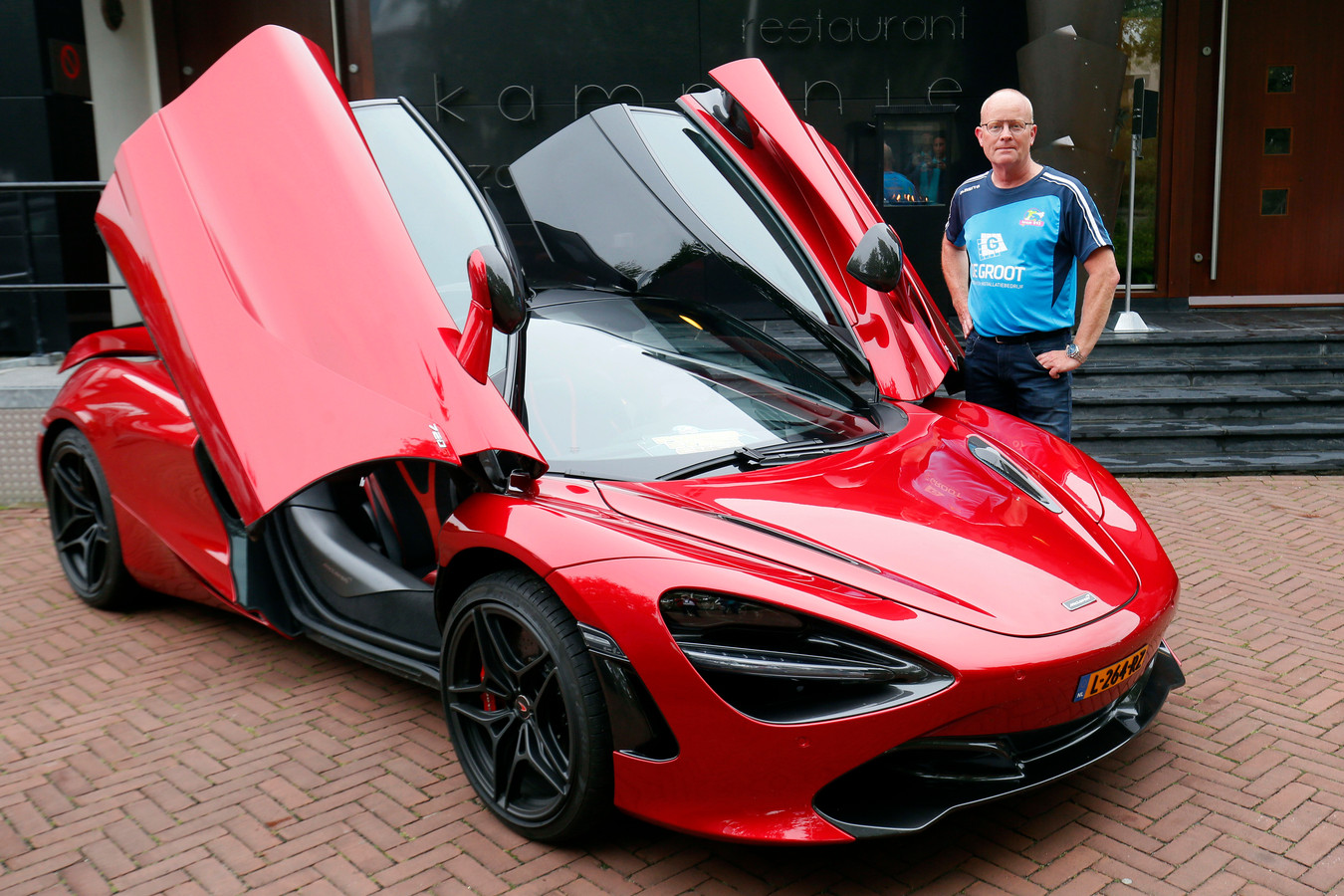 Voor nog geen twee tientjes een ritje maken in een Ferrari, Aston Martin of Maserati? Hier kan ...