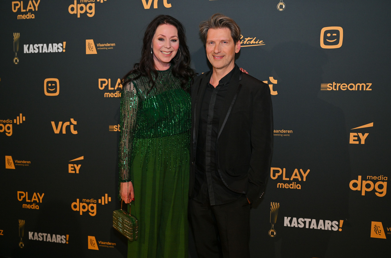 Gene Thomas hernieuwde huwelijksgeloften met Kristel Verbeke: “Zij is ...