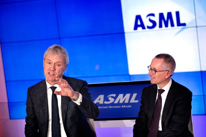 Topman Peter Wennink van ASML in Veldhoven: ‘Klanten zeggen dat ze nog ...