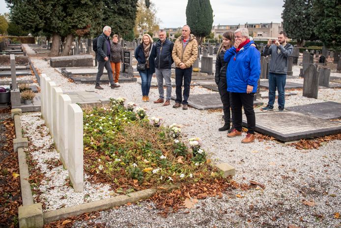 Amerikaanse nazaten van gesneuvelde oorlogspiloot vinden laatste ...