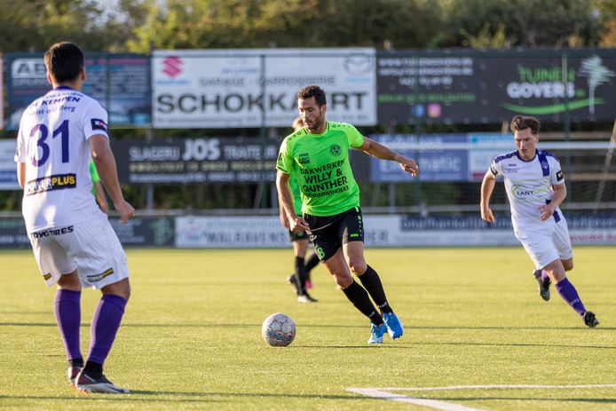 Koen Persoons (Ninove) voelt zich goed op nieuwe positie als centrale ...