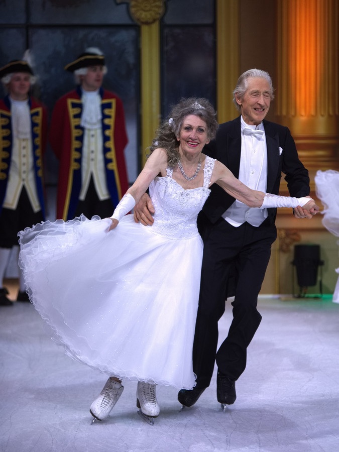 Roosje (90) geniet al 81 jaar van het dansen op ijs: ‘Ik hoorde het ...