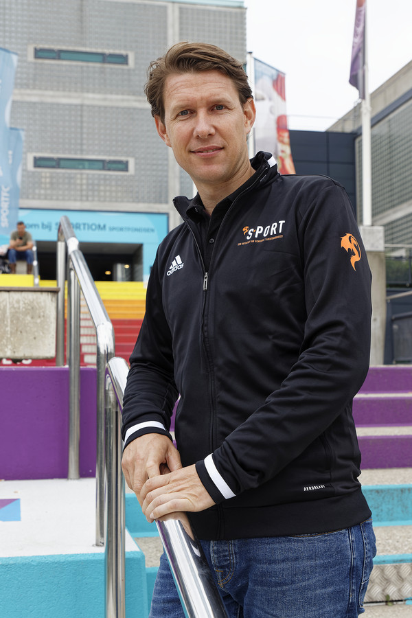 Robert Barclay helpt sportbestuurders: ‘Corona zette veel sportclubs ...