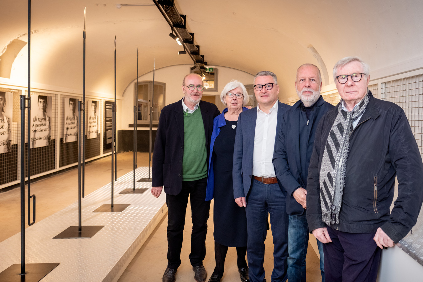 Eerste expo in nieuwe museum Fort Liezele toont werk van kunstenaars in ...