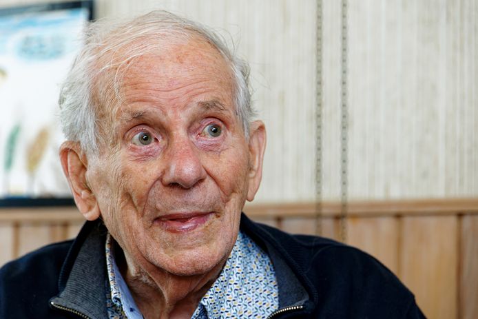 Bosschenaar Henk Schamp 100 jaar, ‘Hij is het geheugen van de familie’ | Den Bosch, Vught | bd.nl