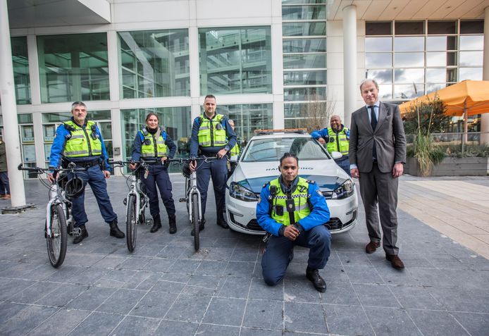 Handhaver gezocht! Houd jij de stad veilig en leefbaar? | Den Haag | AD.nl