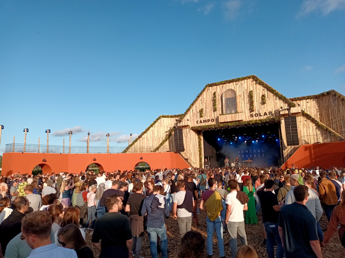 IN BEELD. Campo Solar in Damme start onder stralende zon | Foto | hln.be