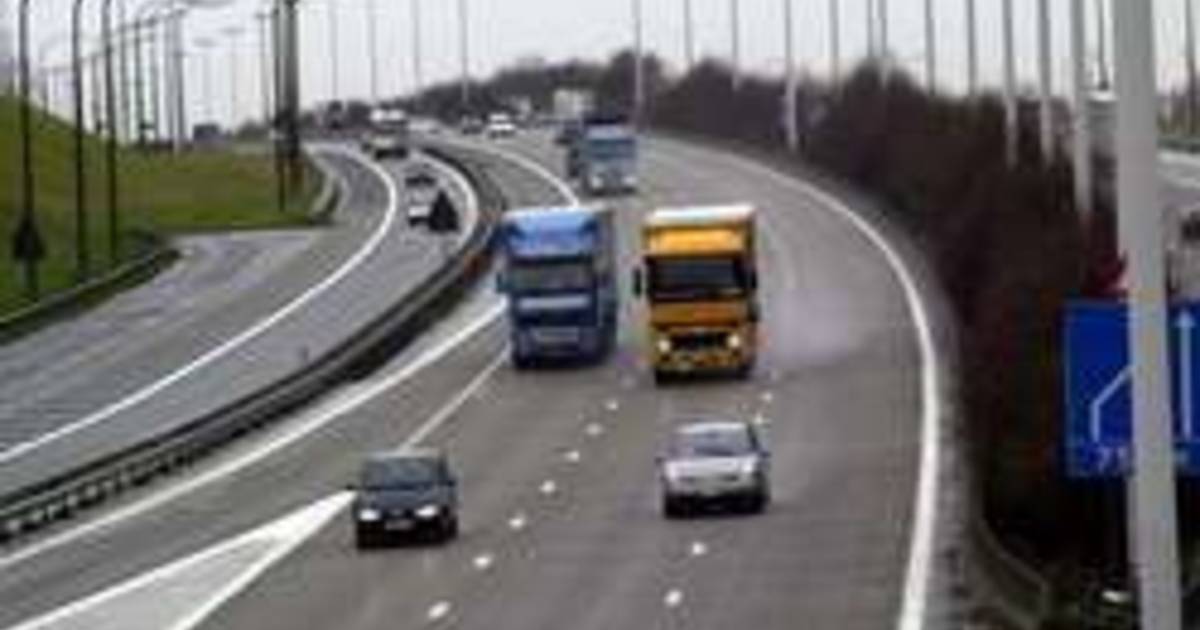 Zeventig kilometer Vlaamse autowegen in zeer slechte staat | Binnenland ...
