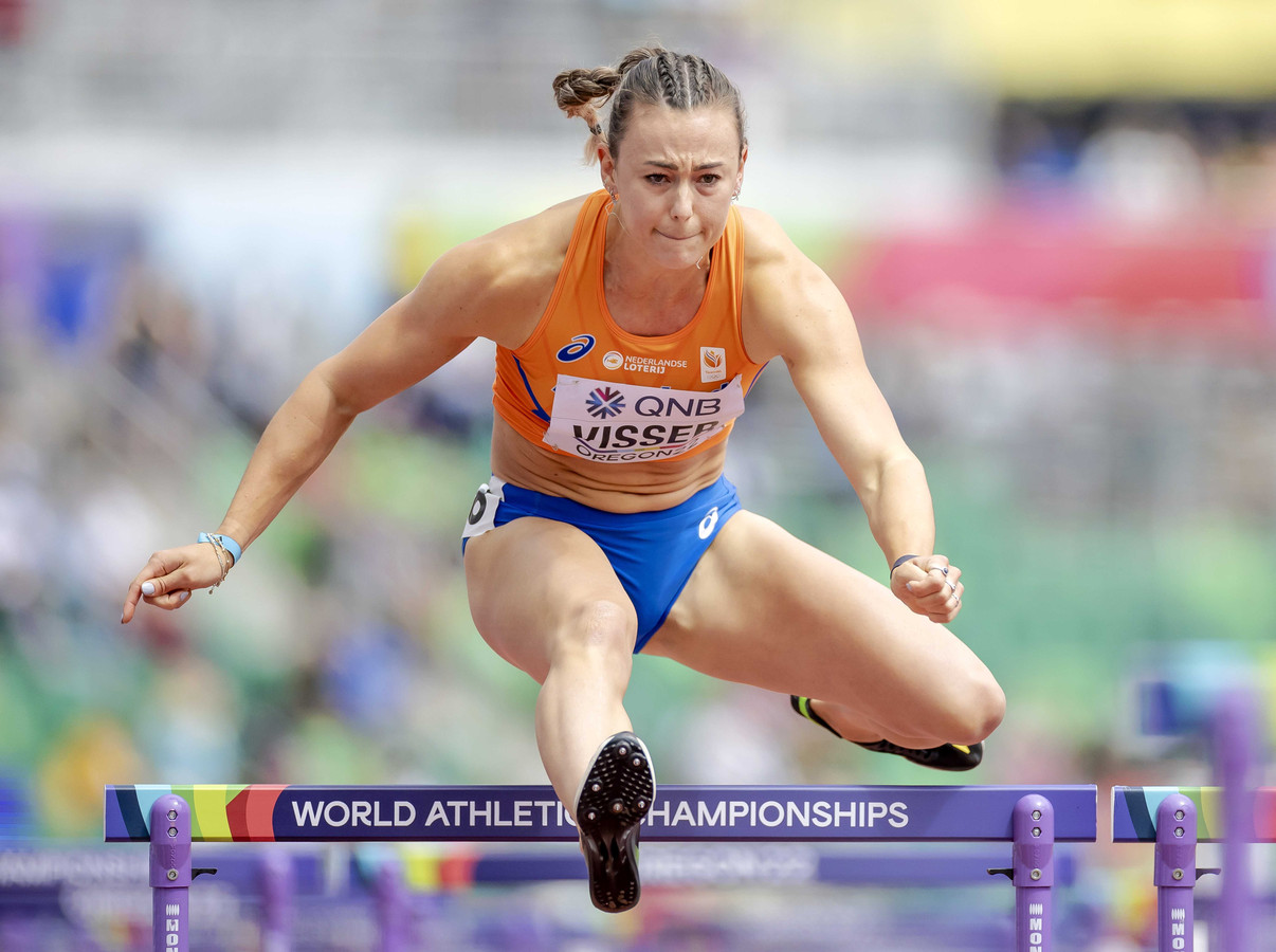Nadine Visser naar halve finales 100 horden op WK Atletiek, doek valt ...