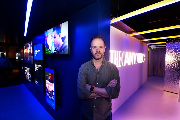 Mensen van heinde en verre naar unieke privébioscoop in Wijk bij ...