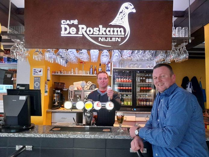 Jonas (38) en Stijn (43) starten met betaalbare eetavonden in café De Roskam | Nijlen | hln.be