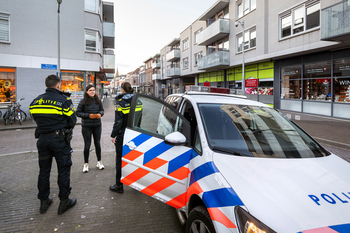Politie kampt met geldzorgen: 400 miljoen extra, anders minder agenten ...