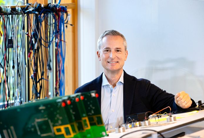 Zelf weer je tanden kunnen poetsen; Eindhovens bedrijf geeft ...