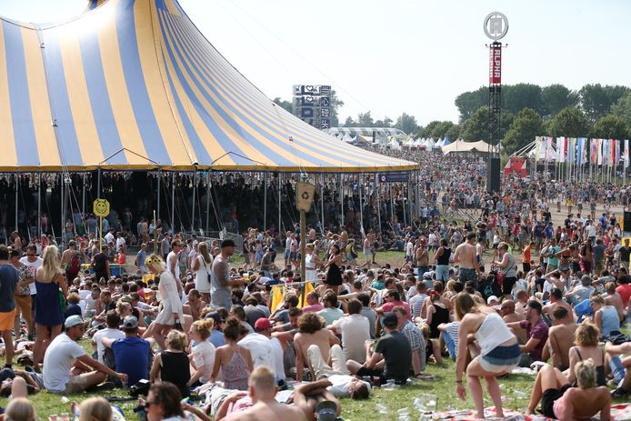 Lowlands maakt nieuwe namen bekend: deze artiesten komen ook naar het ...