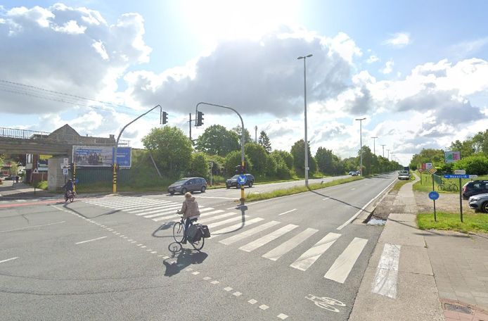 Kruispunt Raapstraat krijgt deze zomer een meer veilige inrichting | Sint-Niklaas | hln.be