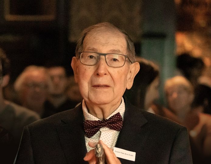 ‘Meestertypograaf’ Louis Van den Eede (93) overleden: “Eén van de ...