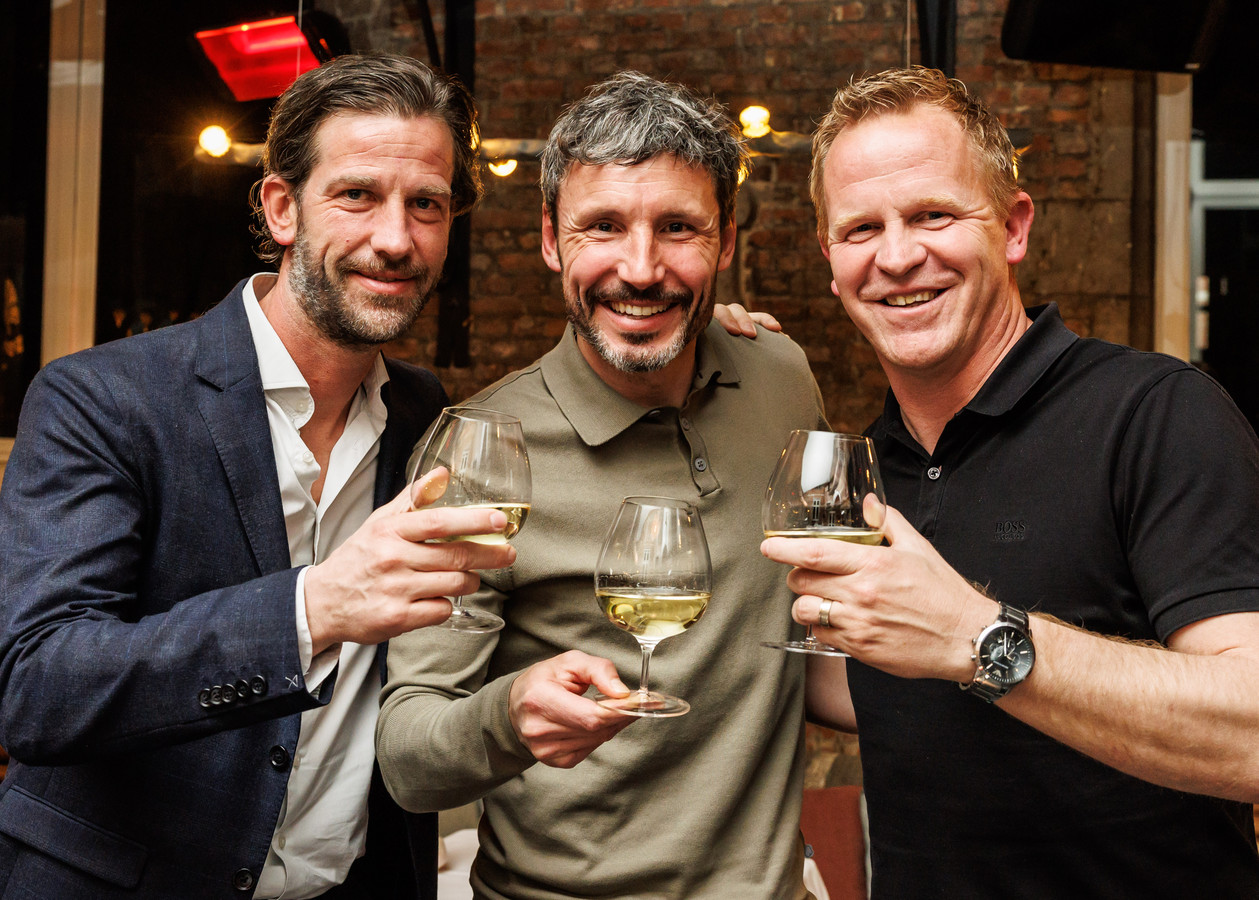 EXCLUSIEF. Wouter Vrancken, Mark van Bommel en Rik De Mil trappen de ...