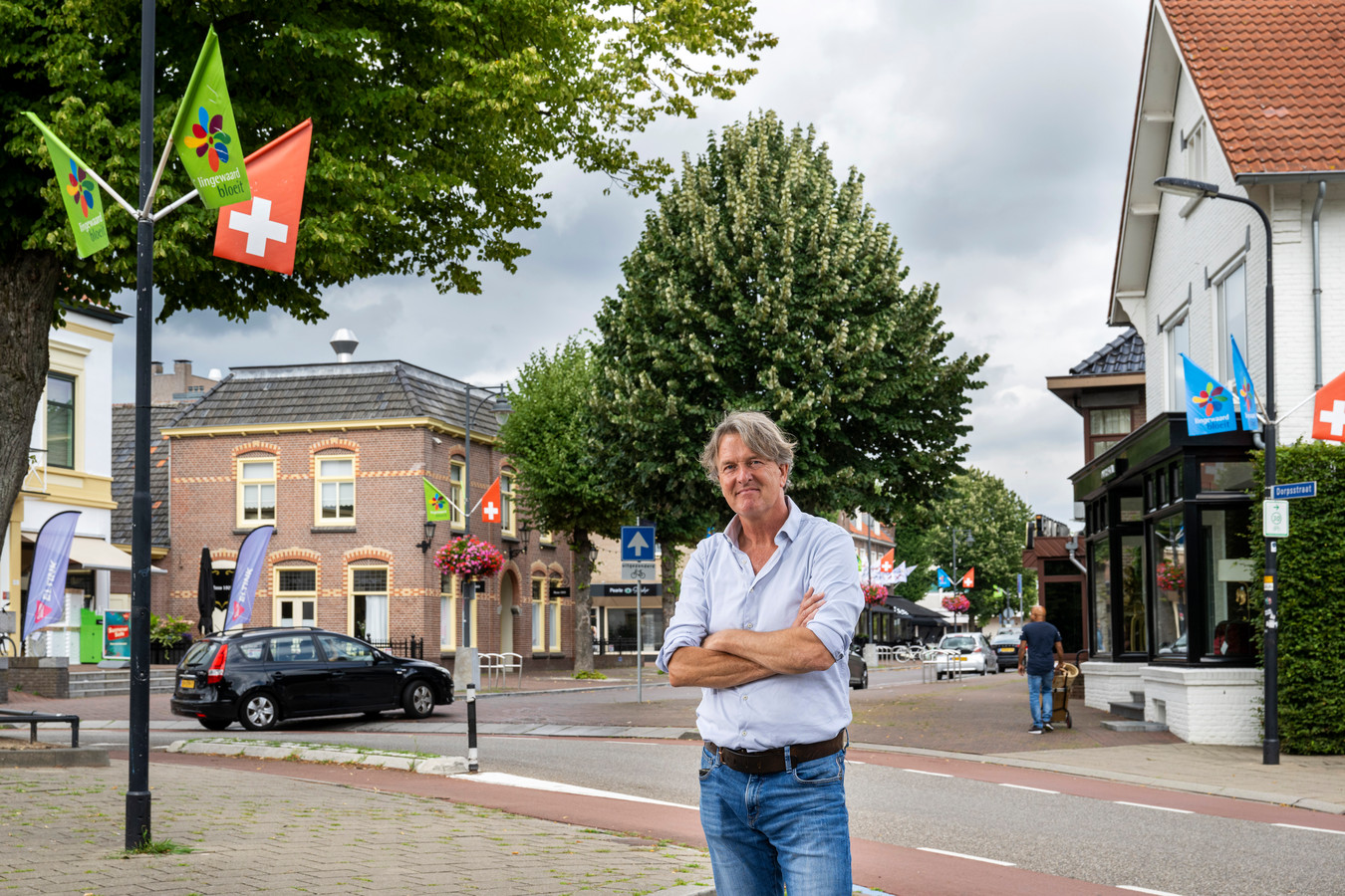 Boek ‘Ode aan Dorpsstraat’ is oproep om Dorpsstraat te redden: ‘Door ...