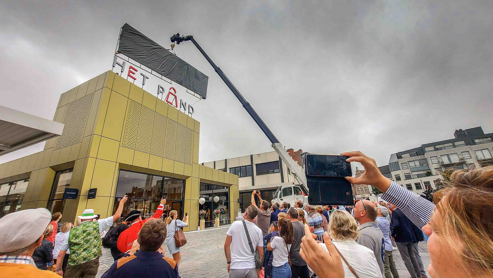 Na renovatie van anderhalf jaar is Het Pand opnieuw open: “Het kloppend ...