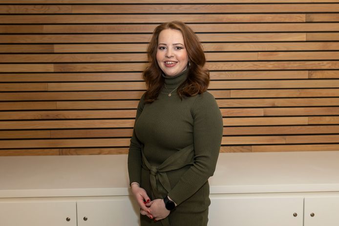 Deze fractievoorzitter uit Almelo is binnenkort te boeken als ...