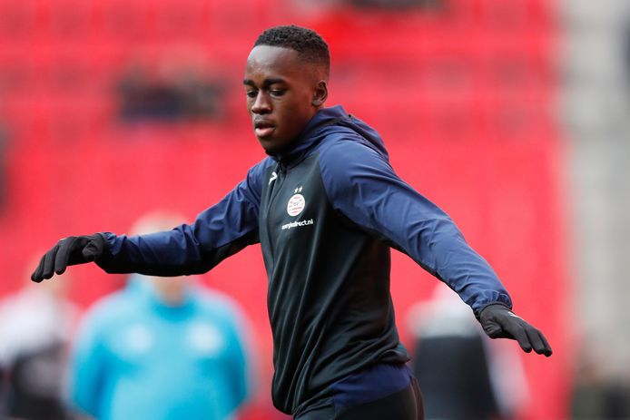 Jordan Teze tekent contract bij PSV tot 2021, met optie tot 2022 | PSV ...