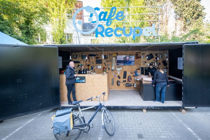 Breng je oud elektro naar Café Recupel op 20 en 21 oktober op het ...
