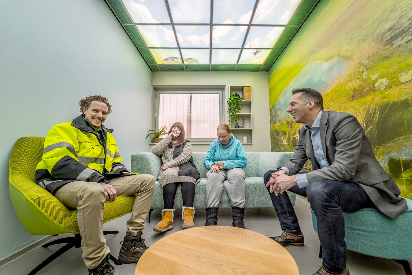 Gelijke kansen door werk: Werkse! is 90 jaar | Foto | AD.nl