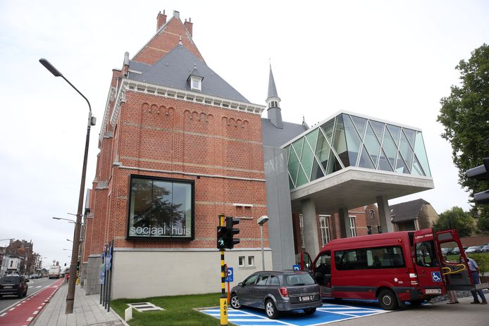 OCMW verhuist naar Sociaal Huis | Halle | hln.be