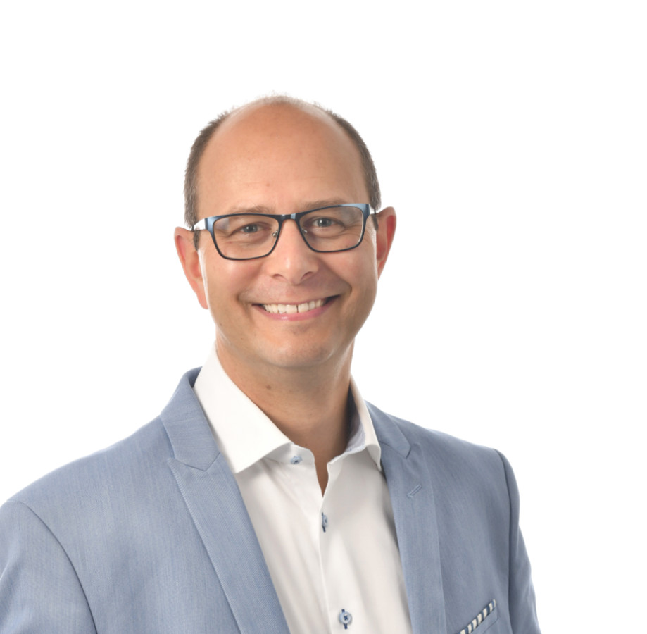 Portret Van Begrafenisondernemer Tot Directeur Van Een Zorginstelling