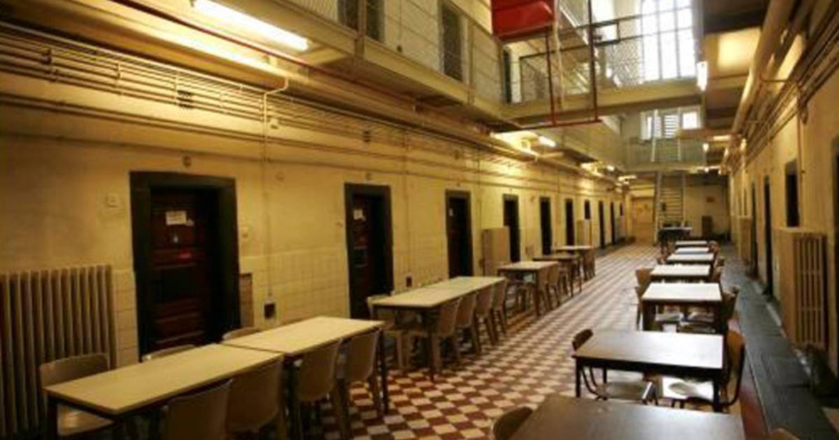 Le greffe de la prison de Forest? Le bagne | Belgique | 7sur7.be