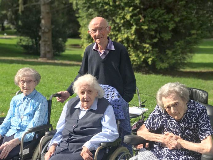 Rusthuis De Verlosser kan vier eeuwelingen vieren | Dilbeek | hln.be