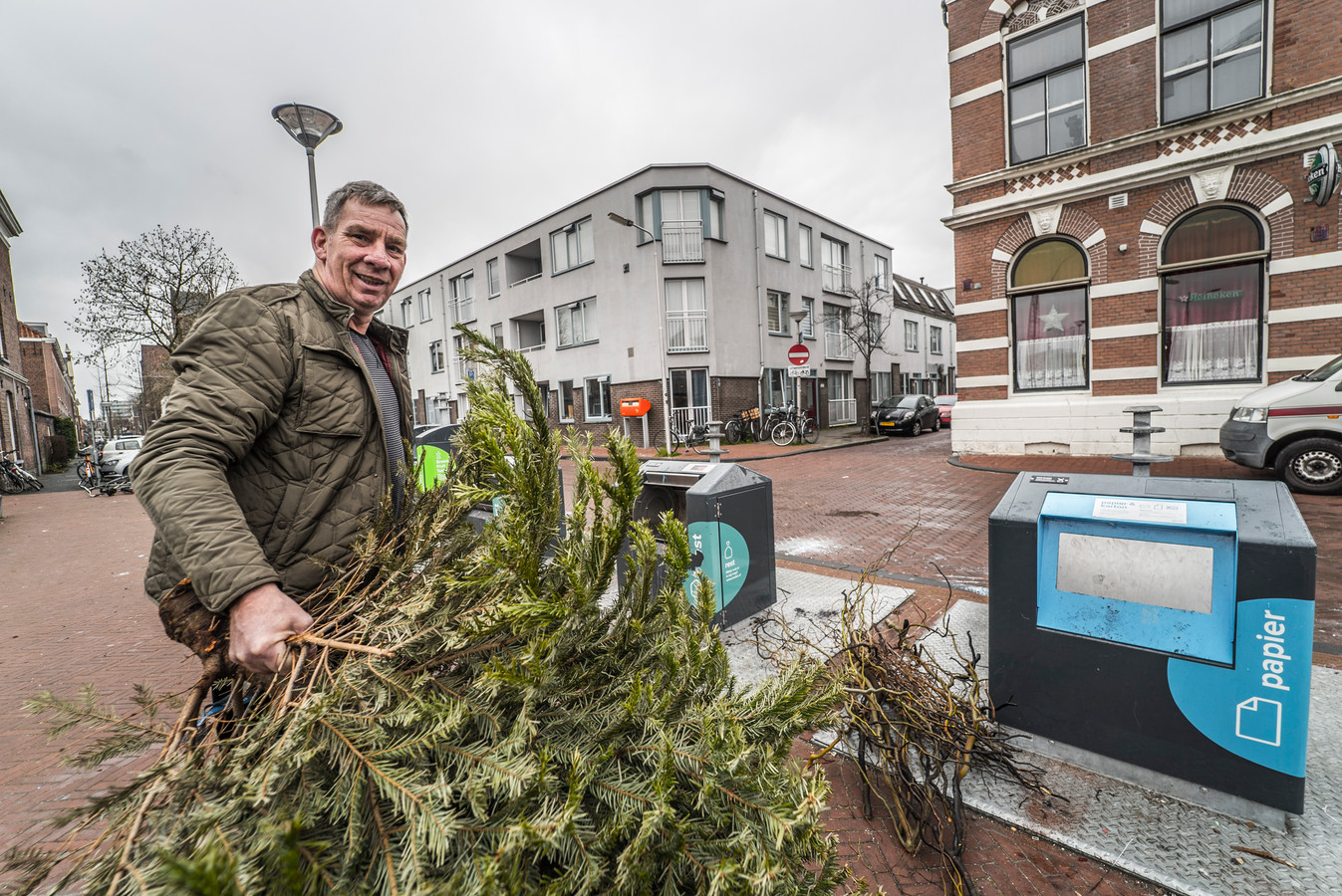 Delftenaren helpen gemeente bij het uitwissen van de sporen van oud en ...