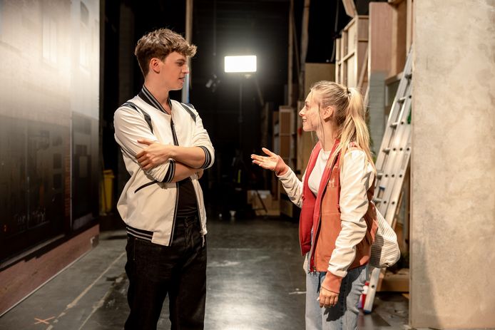 Kogel is door de kerk: telenovelle van Camille zal ‘Milo' heten (en ...