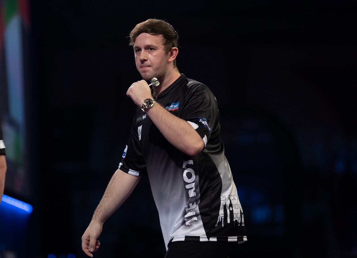 Gebroken voet zette streep door BMX-carrière van Callan Rydz, nu ...