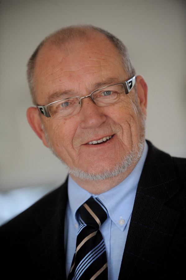 Oud-gedeputeerde Dijkwel (1936-2022): ‘Een man een man, een woord een ...