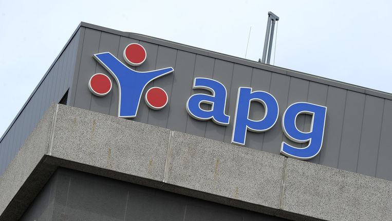 Pensioenuitvoerder APG schrapt 800 banen | Trouw
