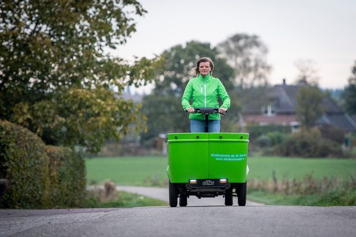 Stint-fabrikant in Putten wacht tropenmaanden, maar belooft: ‘Alle ...