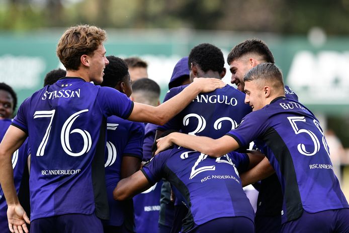 CHALLENGER PRO LEAGUE. RSCA Futures verschalken Lommel en staan op kop ...