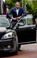 Kleurtje en een dure bak? Aan de kant! | Foto | AD.nl