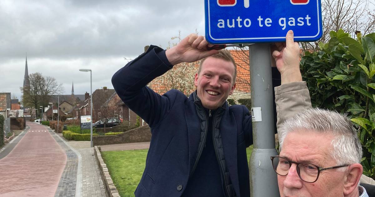 Wagenberg heeft een tweede fietsstraat waar auto's 'te gast’ zijn ...