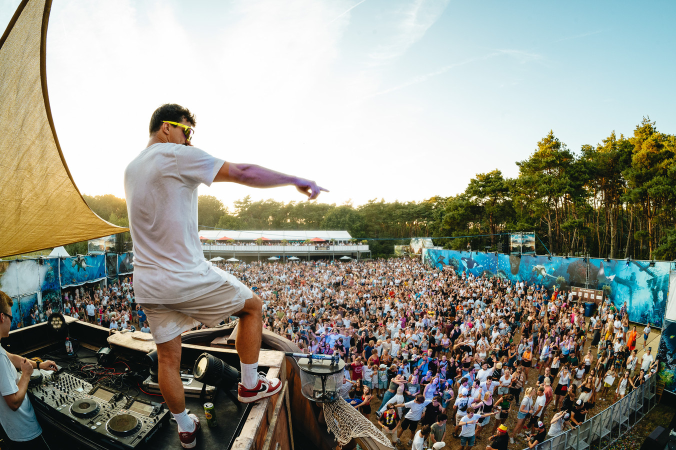 Stormloop voor Camille, Average Rob en TikTok-stage: 35 procent meer ...