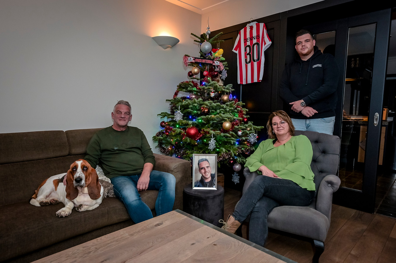 Zijn familie dacht dat Dennis naar bed was gegaan, maar hij bleek ...