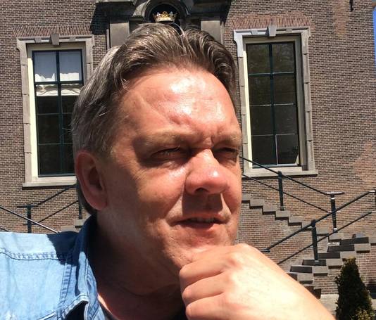 Gerard rijdt morgen de laatste trein op Hoekse Lijn | Rotterdam | AD.nl