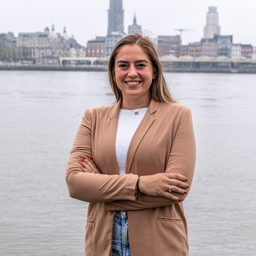 Alexandra D’Archambeau (31) neemt schepenmandaat van de liberalen over ...