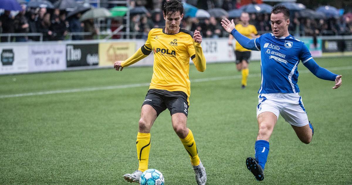 OBW wint met tien man clash bij DCS | Amateurvoetbal | gelderlander.nl