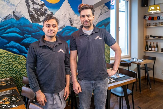 NET OPEN. Nawaraj (33) en Sanjaya (34) openen Magic Masala: “Het eerste Indische restaurant in ...