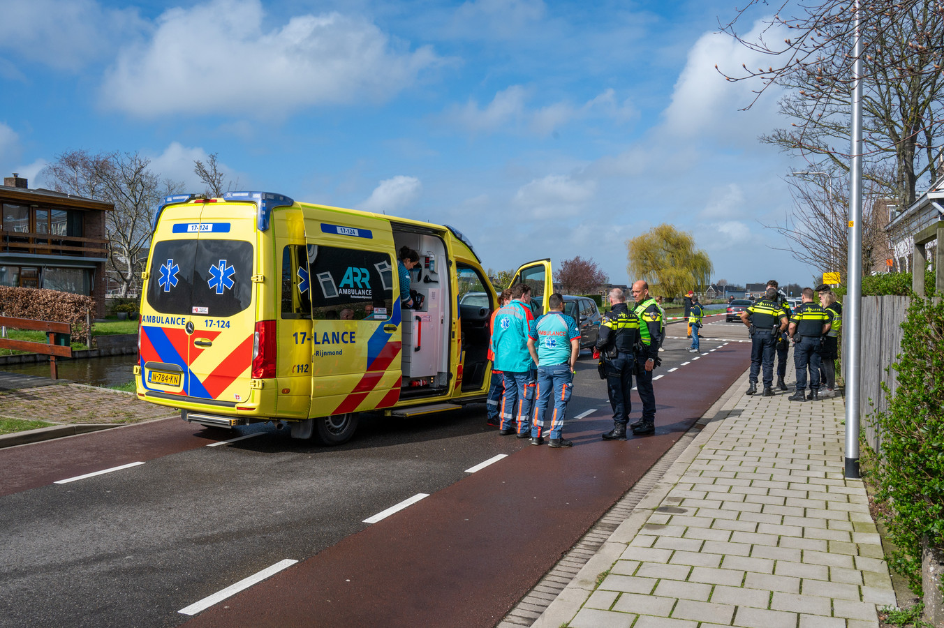 Vrouw raakt onwel achter het stuur en overlijdt na ongeluk in Berkel en ... Vrouw raakt onwel achter het stuur en overlijdt na ongeluk in Berkel en ...